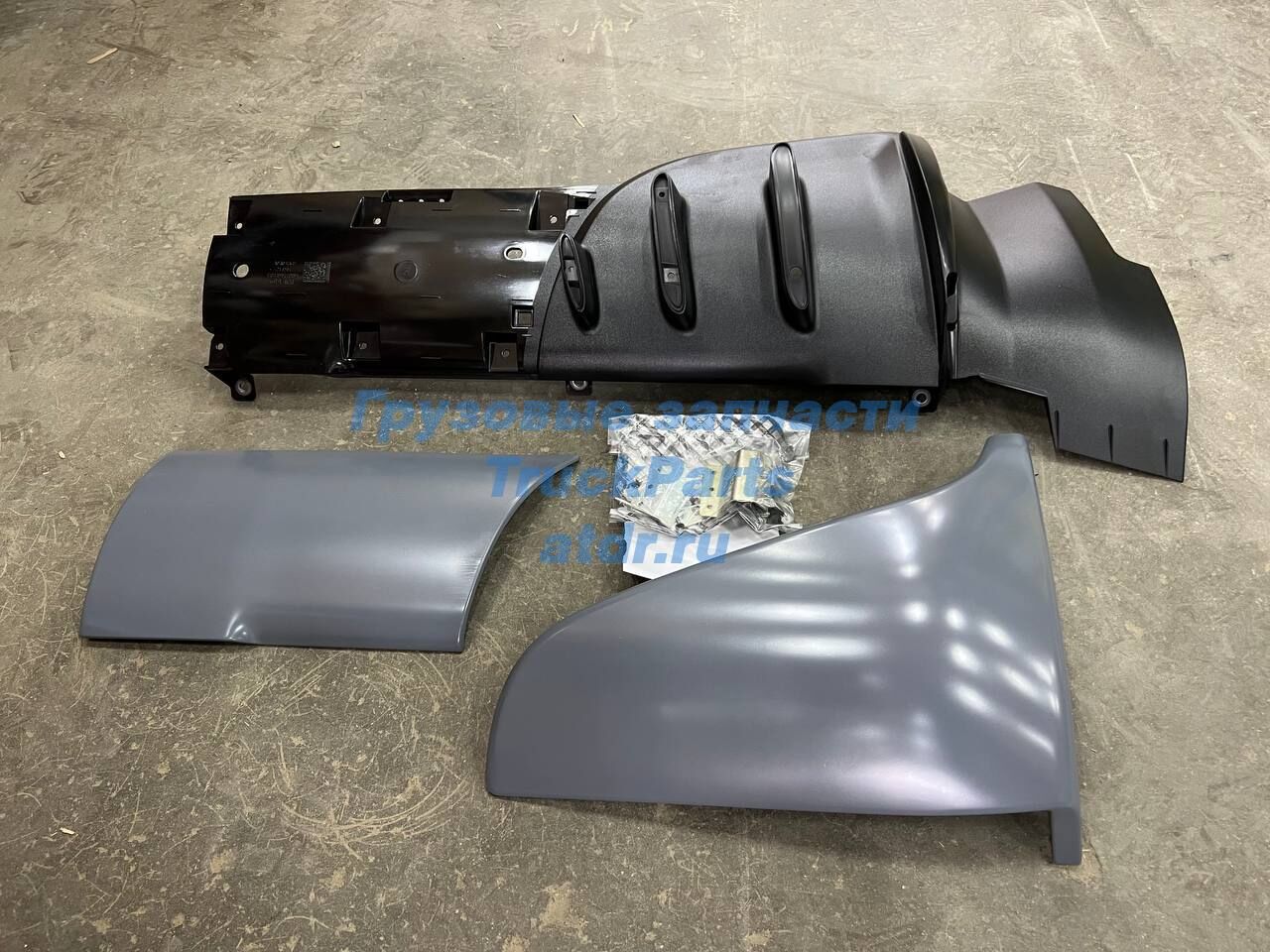 Угол кабины Ивеко Стралис в сборе правый IVECO 5801564804, цена в ...