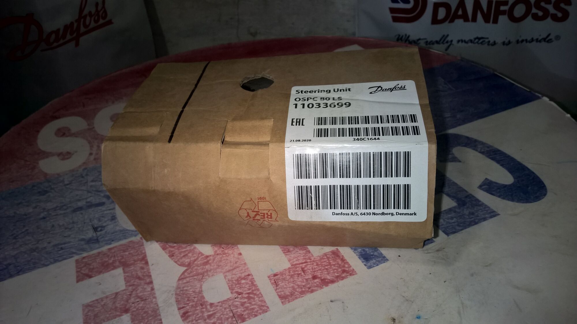 НАСОС-ДОЗАТОР OSPC 80 LS 11033699 Наличие! OSPC STEERING UNIT Наличие ...